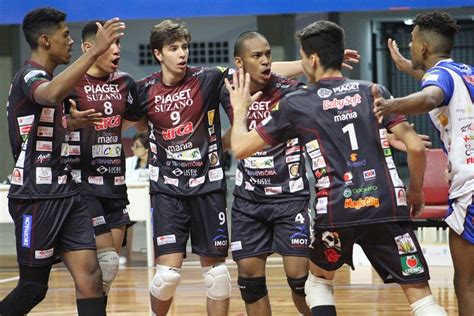 Vôlei Suzano faz balanço positivo do Paulista Sub 21 e aguarda reforços