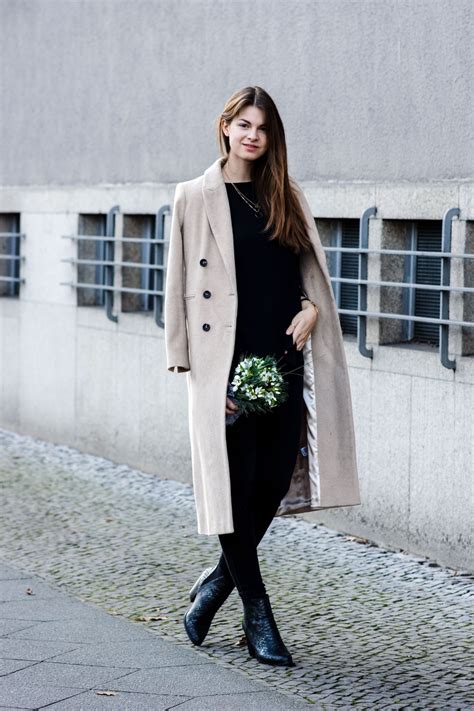 Der perfekte lange Camel Coat