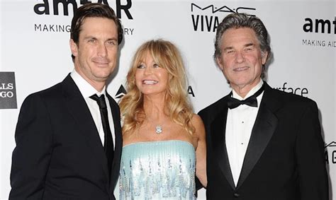 Goldie Hawns Son Oliver Hudson Makes Shock Confession About His