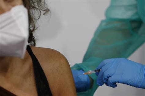 Obbligo Vaccinale Per Over 50 Sanitari E Insegnanti Dopo Il 1 Aprile
