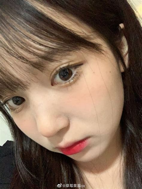 Ghim Của °⋆🍒♡ʟᴇᴇ ᴍɪɴ ꜱᴜᴋ♡🍒⋆° Trên 草莓果酱ox