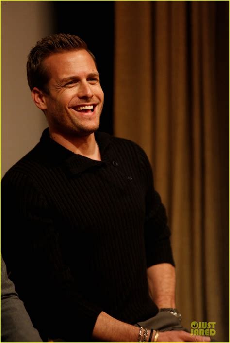 Han Er Nu Nydelig Gam Gabriel Macht Trajes Harvey Specter Harvey