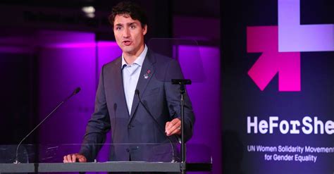 Justin Trudeaus Response To President Trumps Refugee Ban Popsugar News