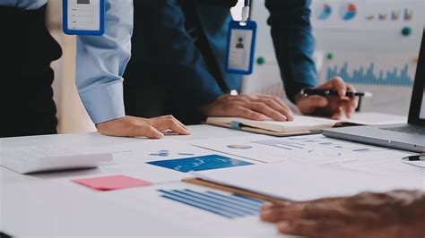 Brainstorming Collaboration And Successful Partnership Analysis By