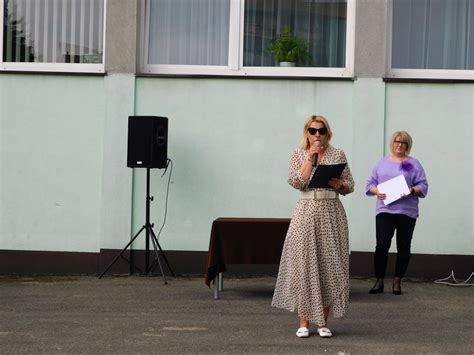 Nareszcie Wakacje 23 Czerwca W Naszej Szkole Odbyło Się Uroczyste