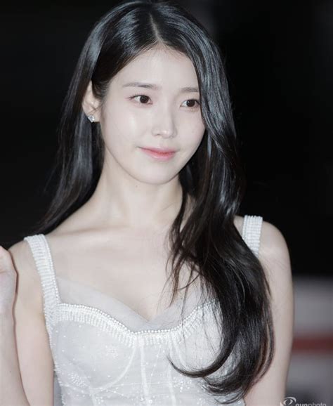 Iu Korean Singer And Actress On The Love Story She Wants To Tell On