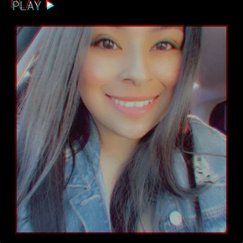 Araceli Bueno Assistant Manager Express Linkedin