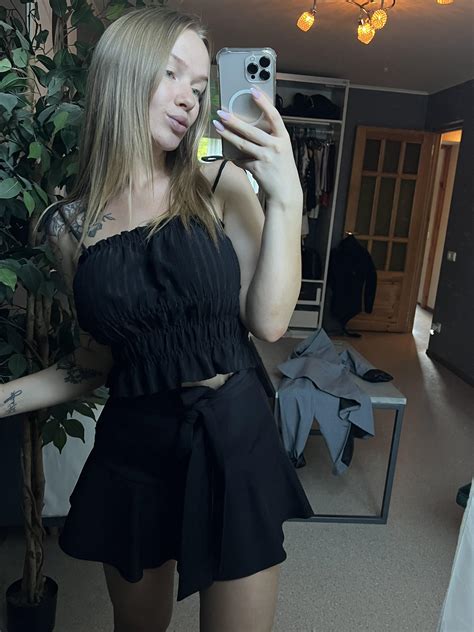 Would You Date Me Even Though I Dont Look As Pretty Without Makeup On