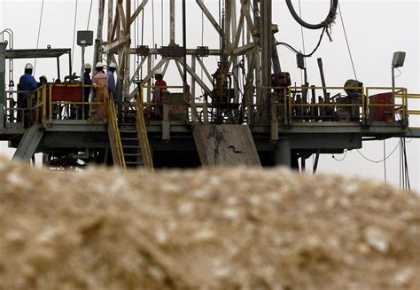 8 Opec Members Extend Oil Supply Cuts Until End Of December