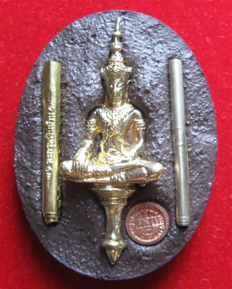 ล๊อกเก็ต สมเด็จพระเจ้าตากสินมหาราช หลังพระยอดธง ฝังตะกรุดคู่ รุ่นแก้วสารพัดนึก พระเครื่อง พระแท้