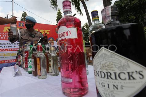 Pemusnahan Barang Bukti Narkoba Dan Minuman Keras Antara Foto