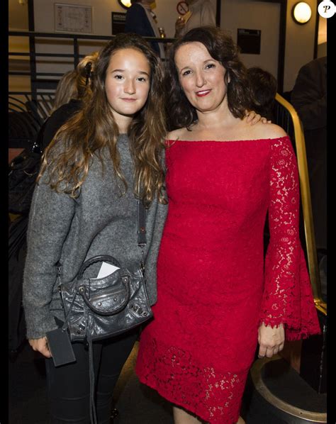 Anne Roumanoff si fière sa charmante fille Marie fête déjà ses ans une sacrée mini Anne