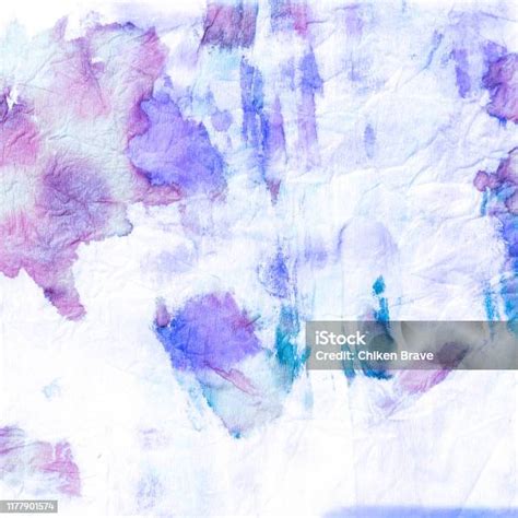 블루 수채화 그림 넥타이 염료 회화 예술 추상 텍스처 배경입니다 청록색 그래픽 혼돈 배경입니다 현대 수채화 직물 청록색 넥타이 염료 추상 배너입니다 배경 주제에 대한 스톡