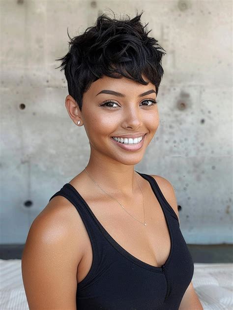 20 Trendy Short Haircuts For 2024