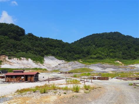 鳥居 On Twitter 来週の ブラタモリ 恐山！ 恐山といえば境内にある温泉はいいぞ。お寺の参道に温泉あるのって、ここだけでは？