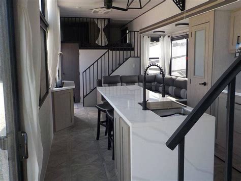 Salem 2024 Rv Lorna Rebecca