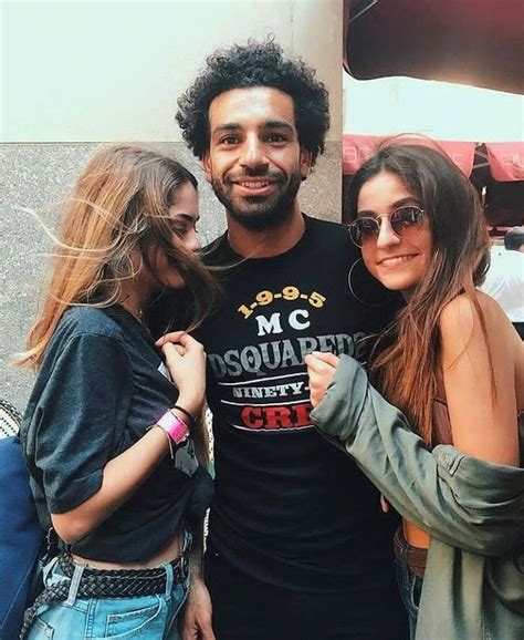 Mo Salah With Fans Mo Salah Mohamed Salah Salah