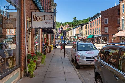 Timeless Towns In Illinois WorldAtlas