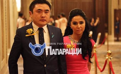 Хөөрхөн Хулангийн хөтлөгч “аниа”