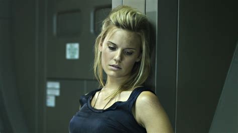Taken Actrice Maggie Grace In Het Huwelijksbootje Gestapt F Erofound
