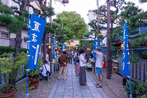 八坂神社で行われた夏祭り。境内に夜店や芸能大会の舞台が出て市長も来てた 寝屋川つーしん