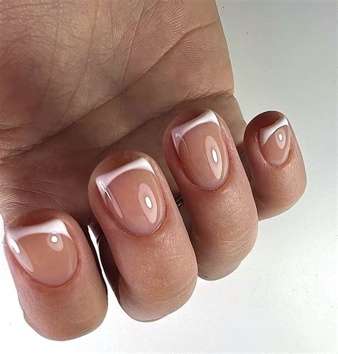 Ros Color Base 3 Ros רוס אקדמיה לציפורניים