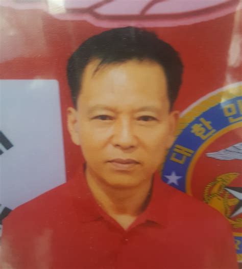 긴급하게 부탁드립니다 우리전우회원 박영광회원이 그제 화요일 해병전우회 사무실앞에 차량을 주차하고 소식이 두절되었습니다 혹시