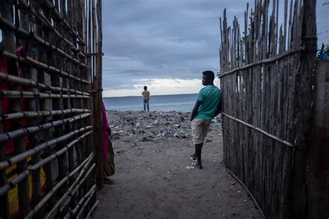 Isis Claims Responsibility For Mozambique Attack The New York Times