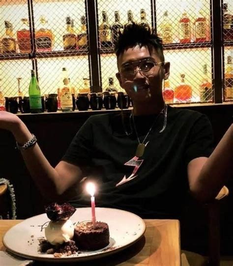 有望回春？柯震東生日，好兄弟房祖名離婚吳建豪等到場祝賀 壹讀