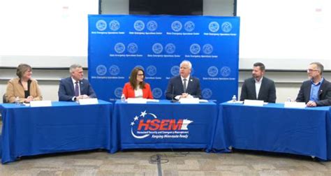 Gov Walz Addresses Statewide Flooding Outlook Preparations Abc 6