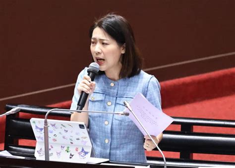 大姑涉詐騙、洗錢2701萬元今起訴 徐巧芯仍列詐欺、貪污案被告