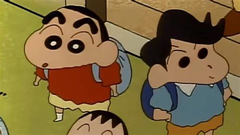 蜡笔小新：幼稚园小朋友去游玩，得知要和园长泡温泉，小新秒怂！ 动漫 日本动漫 好看视频