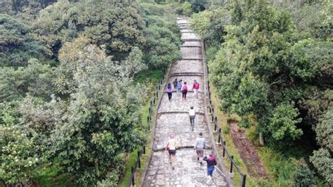 ¿conoce El Mito De Subir A Monserrate Con Su Pareja Aquí Le Contamos