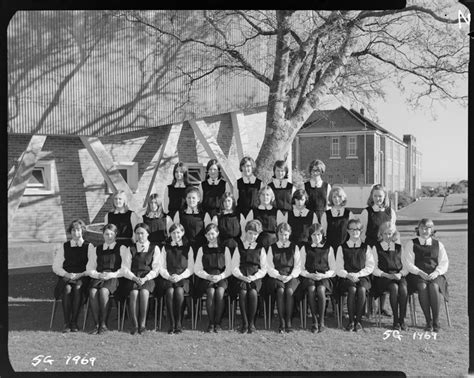 New Plymouth Girls High School Class Group Puke Ariki