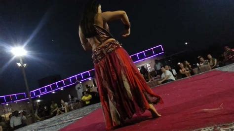 Dubai Desert Safari Belly Dance At Dubai Desert Safari Belly Dancer