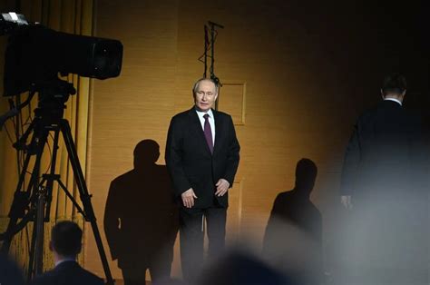 Песков не счёл встречу Путина со СМИ из недружественных стран поводом