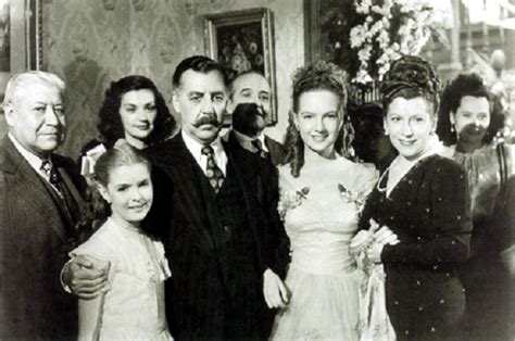 TIPOS DE FAMILIA historia según sus integrantes según sus funciones