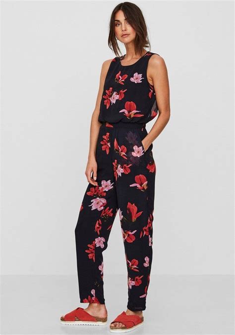 Vero Moda Overall VMEASY SL TANK JUMPSUIT R1 WVN GA | Schickes outfit ...