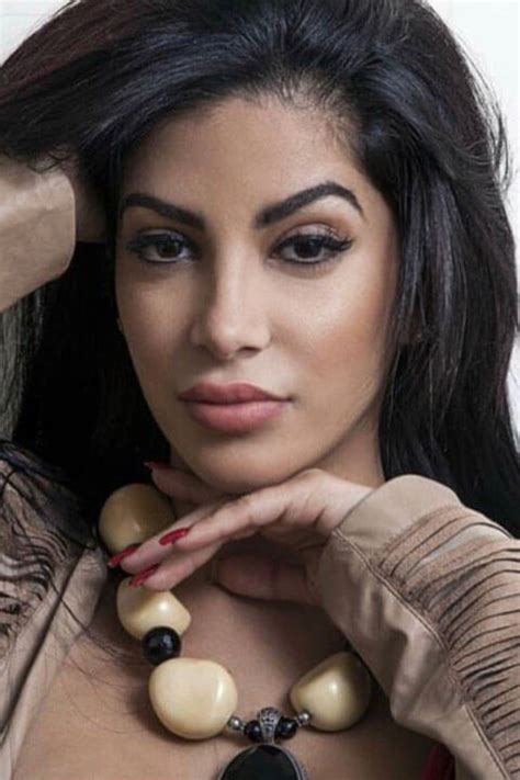 Kitty Caprice Adult Star Biography Dob Wiki Pictures And More