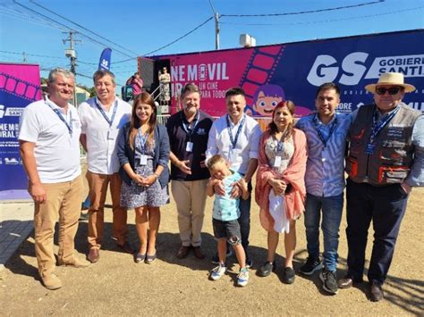 Cine Móvil Rural estuvo presente en Curacaví Un Cine Para Todos El