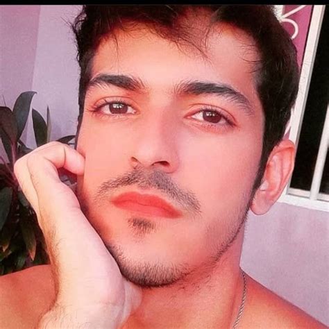 Rony Garcia Rony Garcia29 • Threads Say More