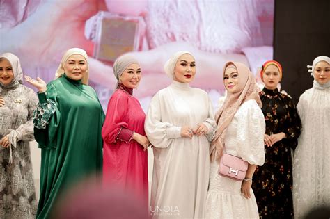 Donna Scarves Dan Donna Prive Luncurkan Koleksi Terbarunya