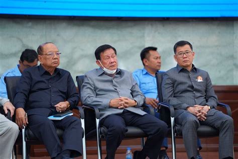 លោក ហ៊ុន ម៉ានី ជួបសំណេះសំណាលជាមួយលោកគ្រូ អ្នកគ្រូ សាស្រ្តាចារ្យ