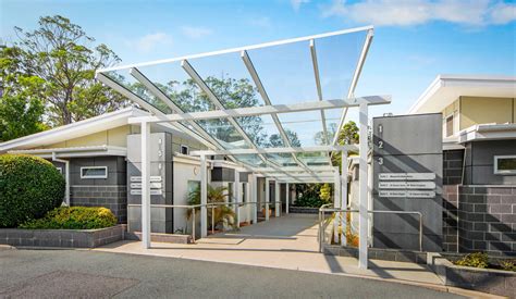 Contact Us Dr Roslyn Avery