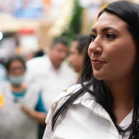 Cómo fue el momento en que Verónica Castro le dijo a Manuel El loco