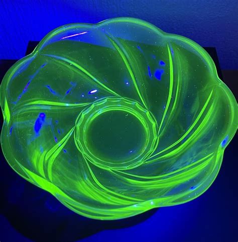 Uranium Glazed Pitcher And Uranium Glass Bowl Rradiation