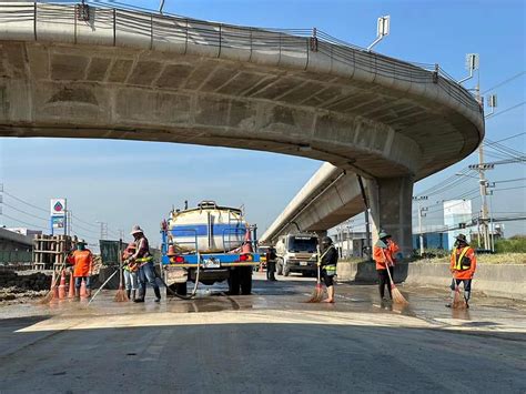 Photo Gallery ทลติดตั้งคาน ราวสะพานกลับรถ พระราม 2 เสร็จแล้ว 4 พย