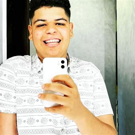 Dev Mahmoud Khaled Mkcoder • Threads Say More