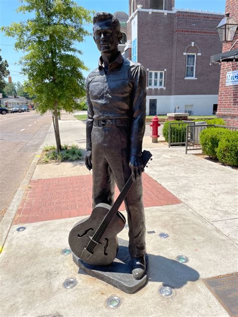 Johnny Cash Statue In Cooper Young Neighborhood Memphis
