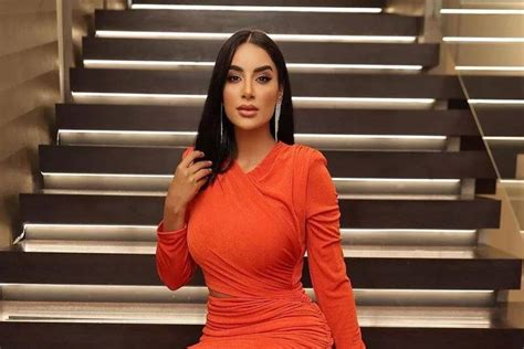 جوري بكر تعلن طلاقها صبرت وتحملت ما لا يتحمله جبل Lebanonfiles